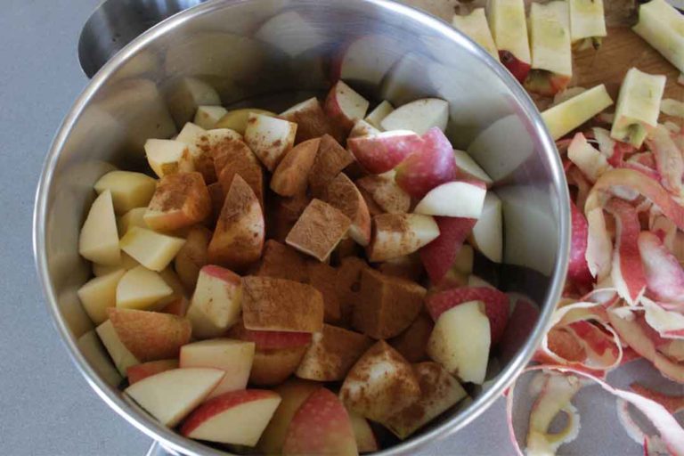 Cinnamon Spiced Stewed Apple Recipe - Feed Your Happiness